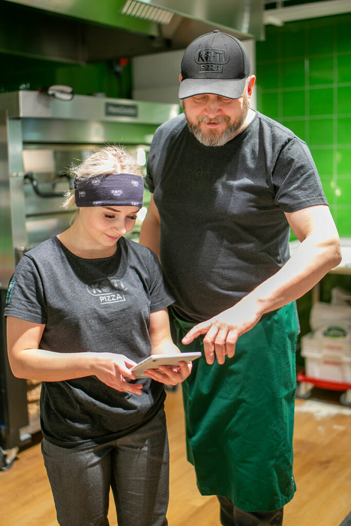 kaririihola.fi – Kari Riihola, yrittäjäksi syntynyt